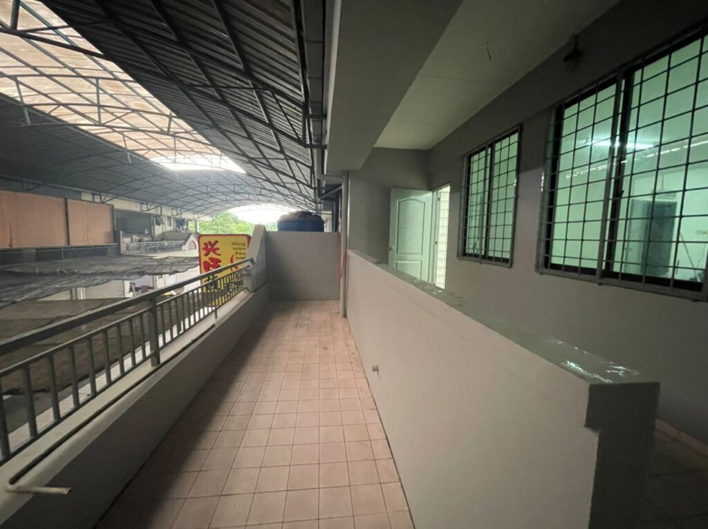 FOR RENT – PLAZA MENGGATAL 1ST FLOOR SHOPLOT - Felicia Chin